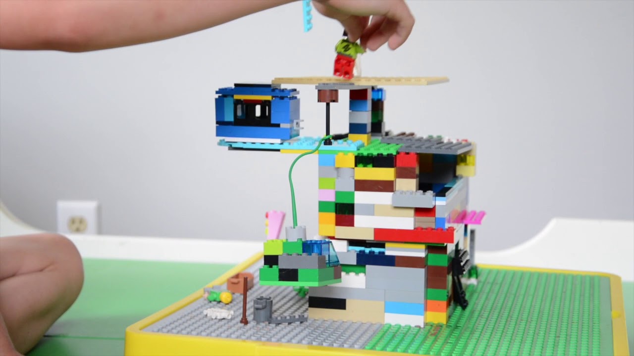 Hello Neighbor Alpha 4 Lego Build - YouTube