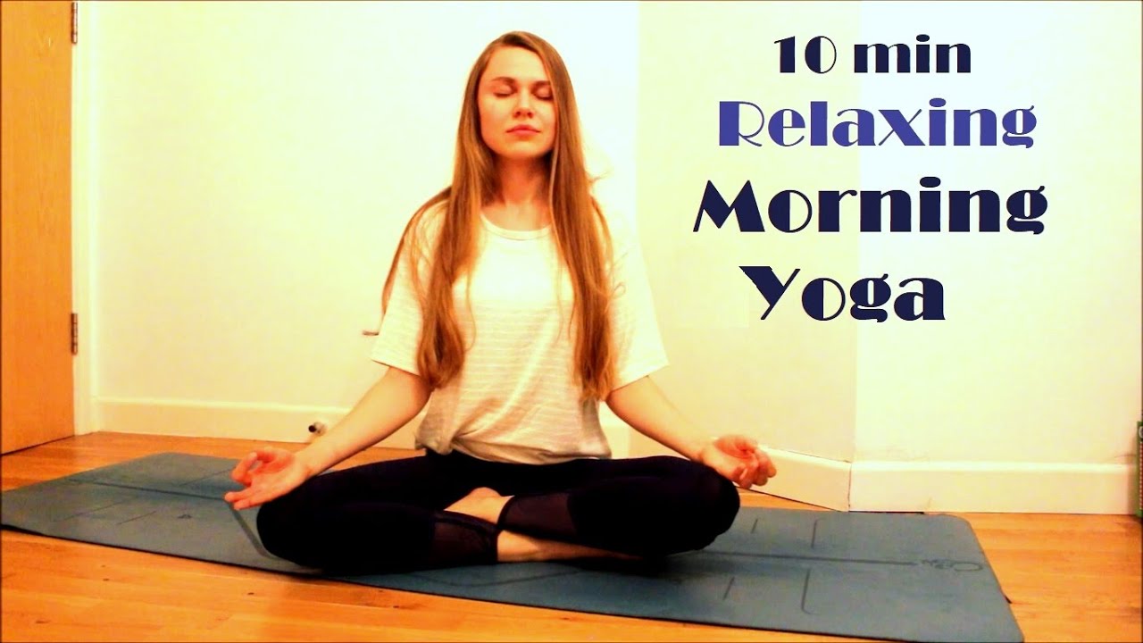10 Minutes Relaxing Morning Yoga / Short and Simple Stretches to Wake ...