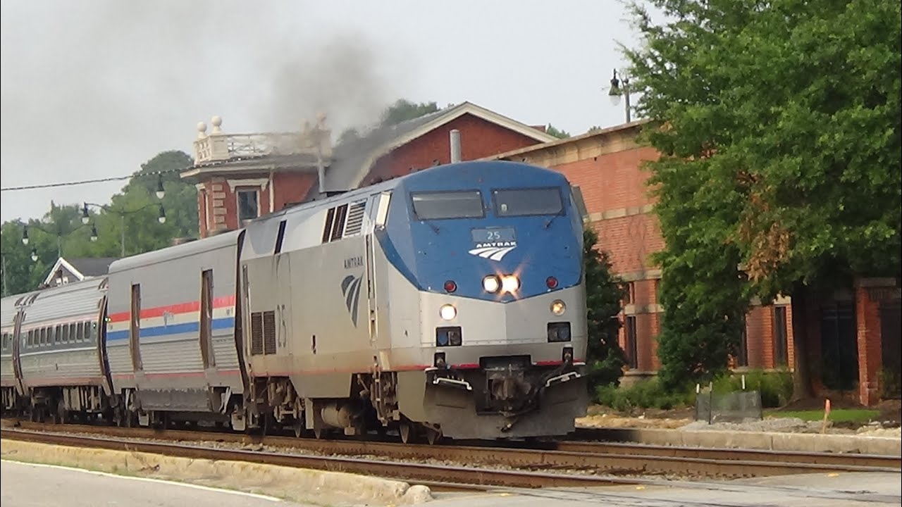 Amtrak PO89, CSX local, and CSX Mixed Freight makes a lot of noise in Downtown Fayetteville ...