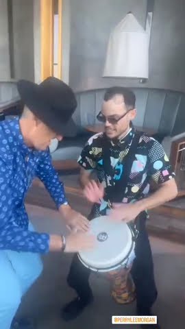 Cool Latin Percussionist from Cuba in Dubai(2) - YouTube