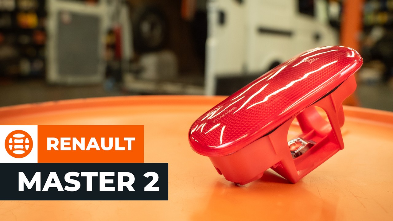 How to change the third brake light on the RENAULT MASTER 2 Van ...