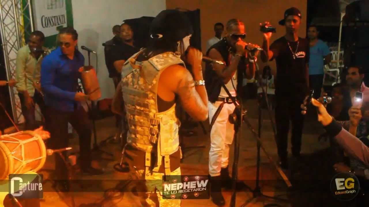 El Nephew - Opening y Caman Ahi - YouTube