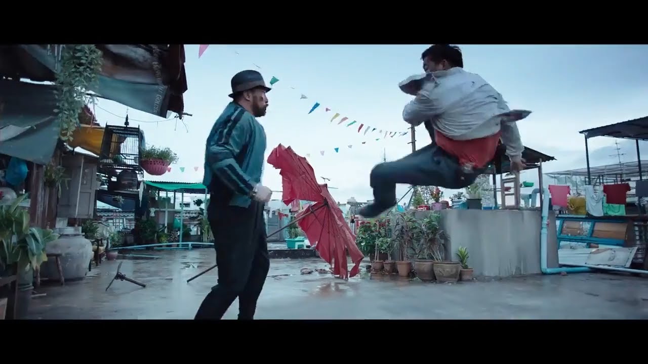Tony Jaa Fight Scene - YouTube