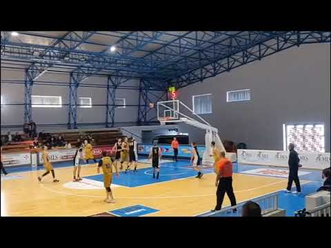 Quin Cooper 6'6\