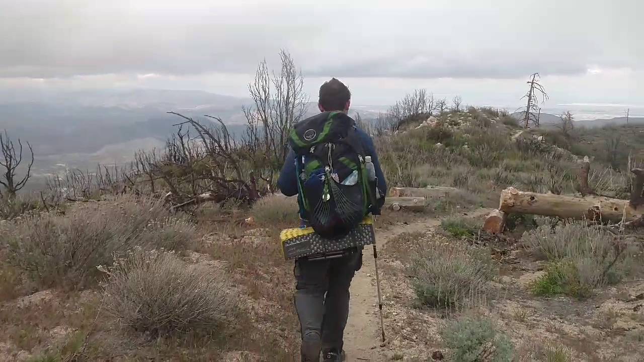 PCT Day 29: Mile 400 to Messenger Flats Campground - YouTube