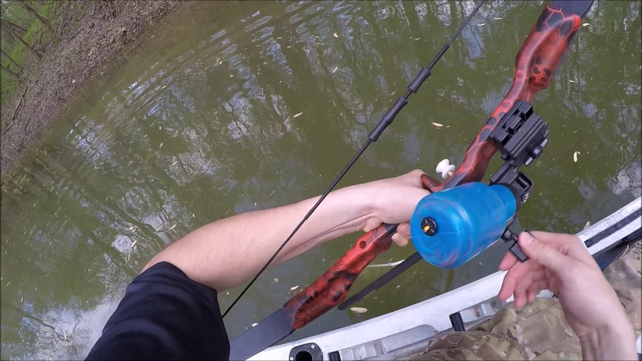 Bowfishing for Grass Carp - YouTube