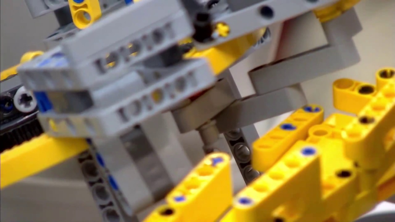 CM40 series captures Lego Technic Great Ball Contraption (42055 GBC ...