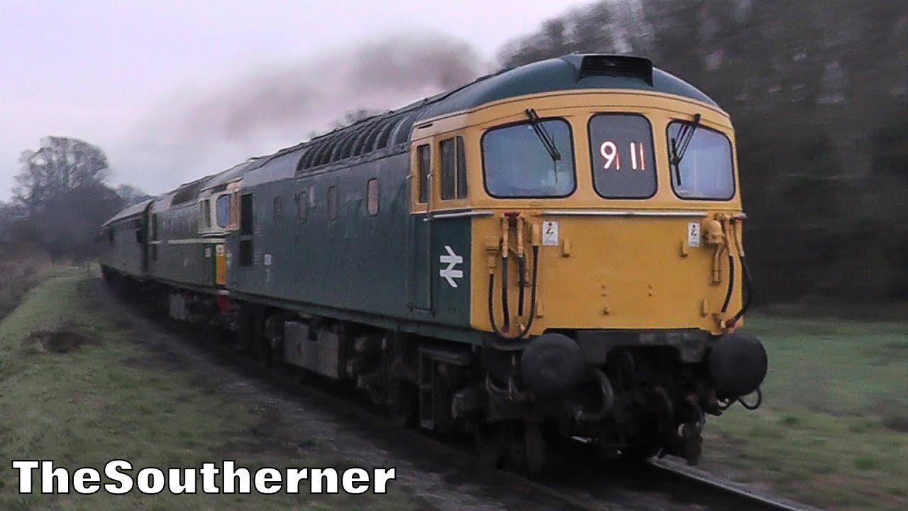 Class 33's on the Swanage Railway 2016 - YouTube