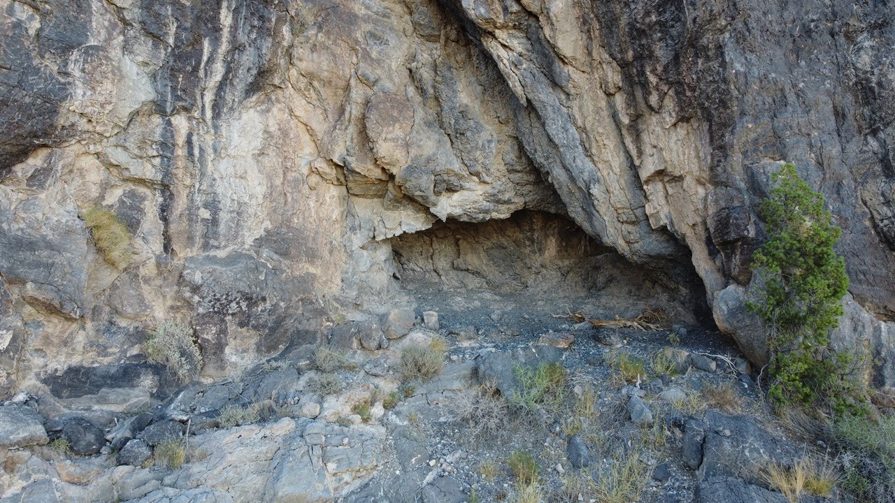 Aerial Cave Exploring - YouTube