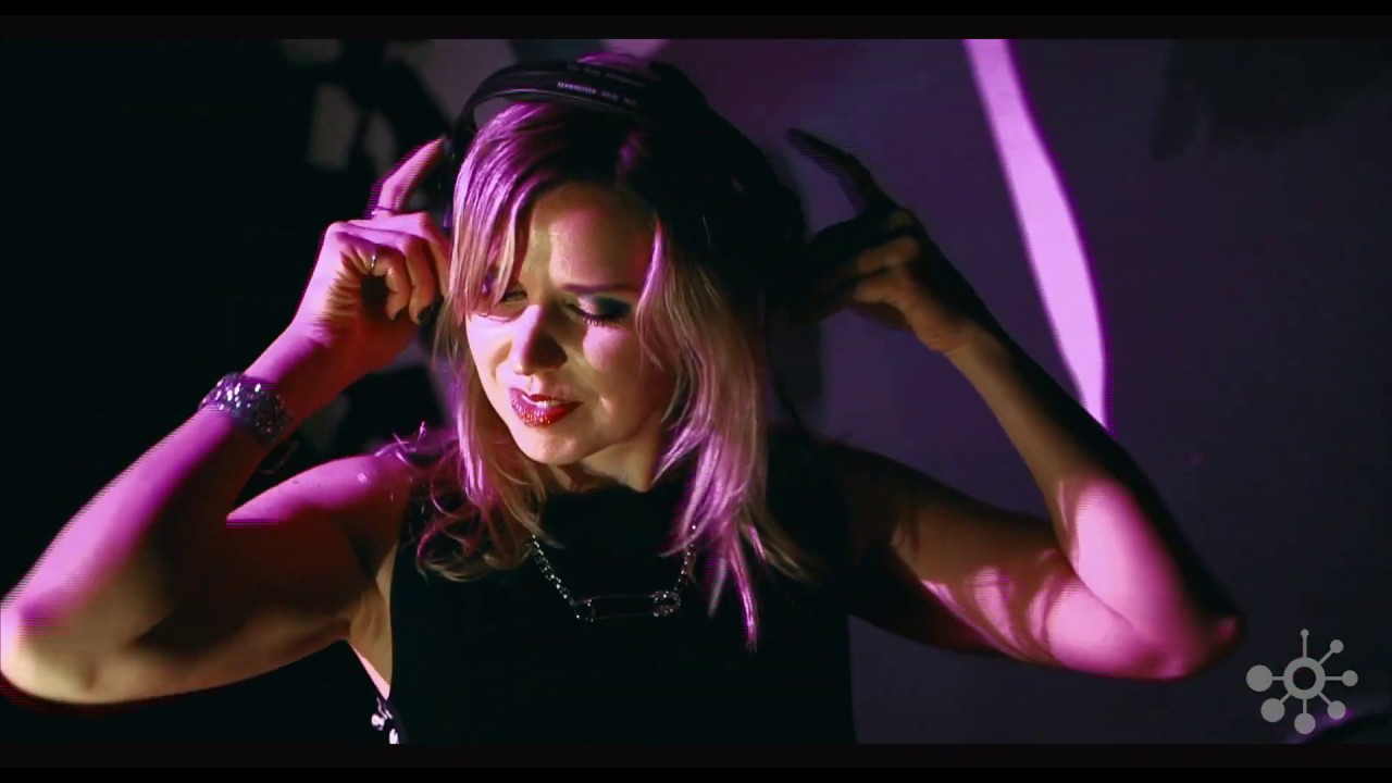 Sara Simms Talks Xone - YouTube