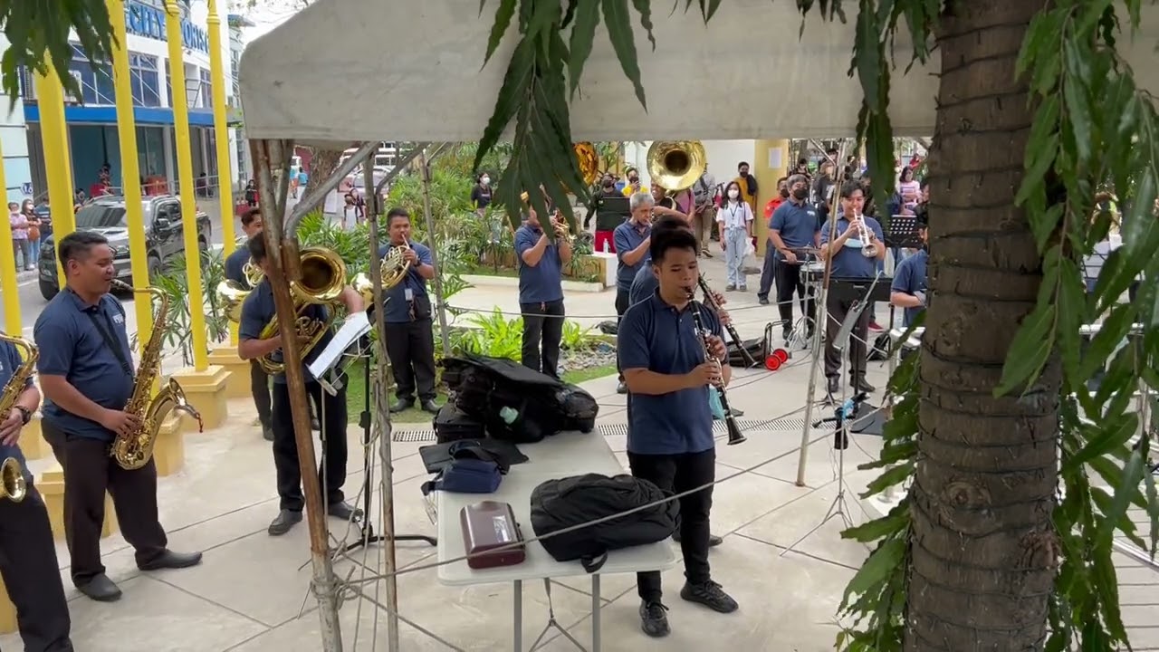 MARTSA NG PASIG by Pasig City Band - YouTube
