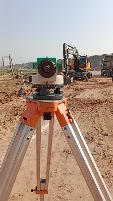 Levelling with Auto level machine. - YouTube