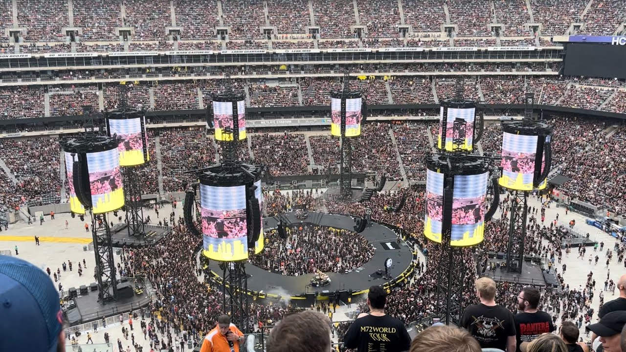 Pantera - East Rutherford, 8/4/23 - Walk - YouTube