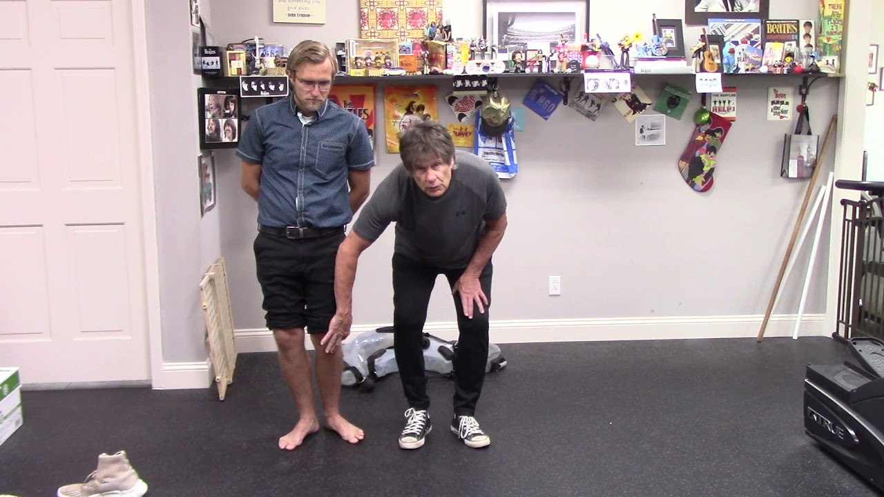 What Happens When Your Feet Point Out When You Walk - YouTube