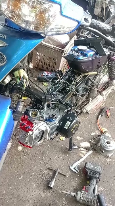 เวฟ100 4v - YouTube