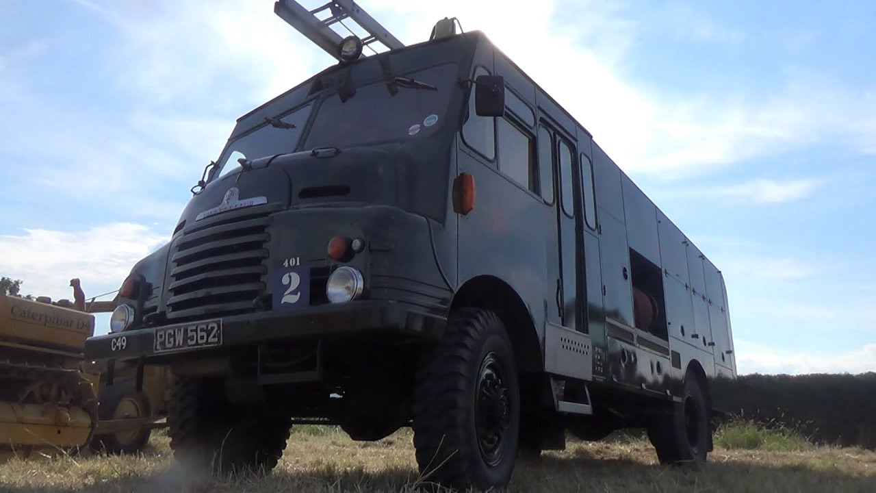 1956 'Green Goddess' Bedford fire engine at Welland Steam Rally 2014 ...