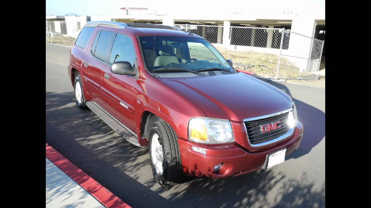 GMC 2004 Envoy XUV V8 - YouTube