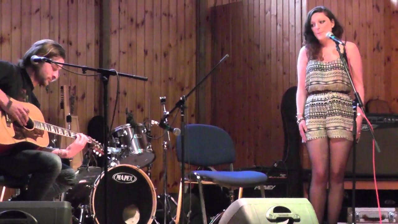 Frazer Mackay and Claire Campbell play at The Dalavich Loch Stock Rock ...