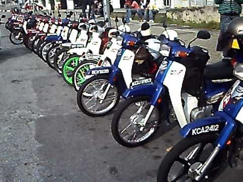 crew of ex5 (di tesco ipoh) - YouTube