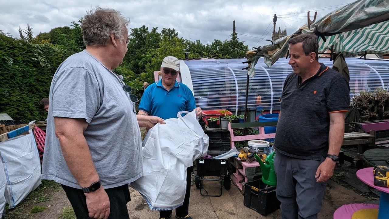 The Wednesday Morning Allotment Group - YouTube