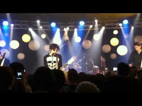 Kill Hannah - No One Dreams Anyway - JBTV - New Heart for X - YouTube