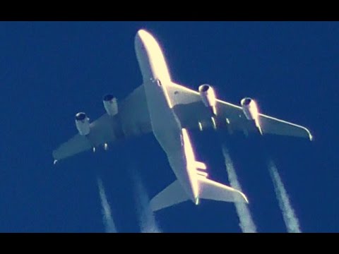Air France A380 At Cruise Altitude (Filmed At 90x Zoom) - YouTube