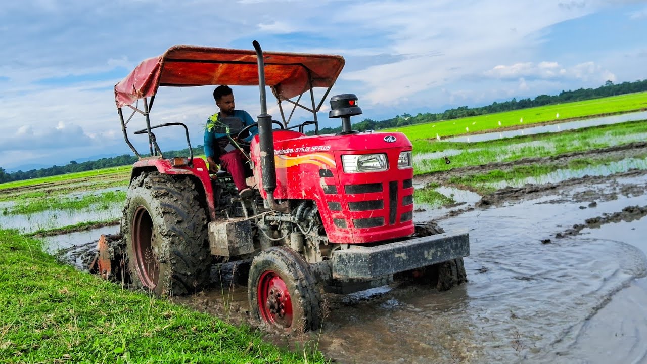 Mahindra 575 DI SP Plus Tractor Puddling Mud With Shaktiman Rotavator ...