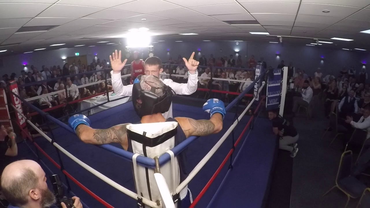 Ultra White Collar Boxing | Kettering | The Kirkinaitor VS Jimmy Pratt ...