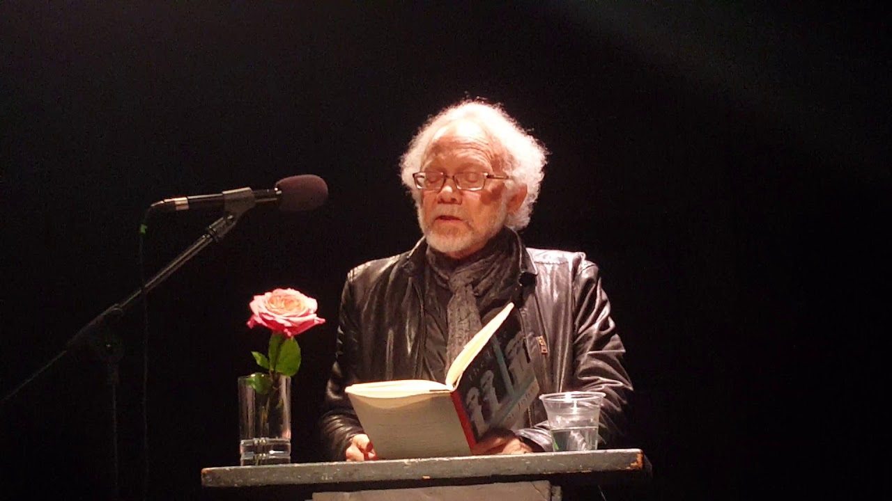 David St. John at Beyond Baroque 1.11.20 - YouTube