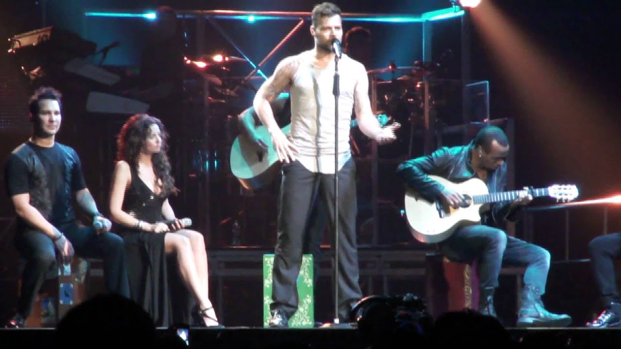 Ricky Martin - Tu Recuerdo - YouTube