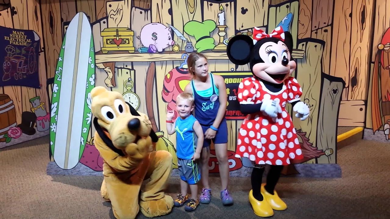Minnie Mouse and Pluto - Tickle Time - YouTube