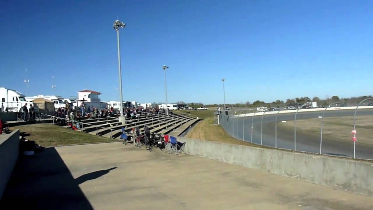 Magnolia Motor Speedway - YouTube