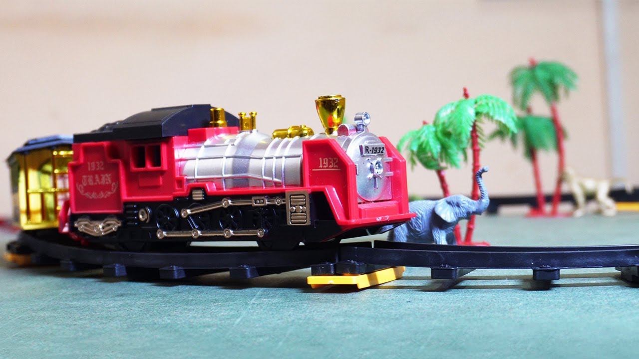 Vintage 1932 Toy Train For Kids with Passenger & Luggage Dabba | खिलौना ...