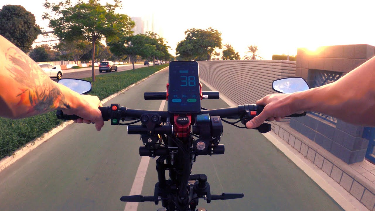 Abu Dhabi Epic 8KM Stretch Electric Scooter/Bike Lane In Corniche ...