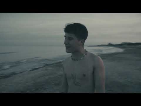 AyEm - MALINCONIA (Official Video)