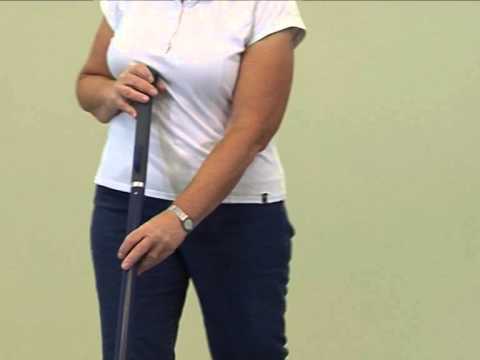 Work with a mop, the forward figure eight method - YouTube