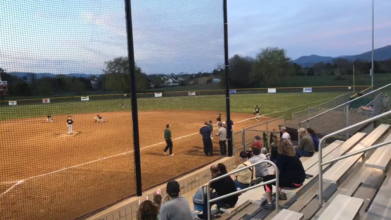 Tyler's Baseball Game 4/10.2017 - YouTube