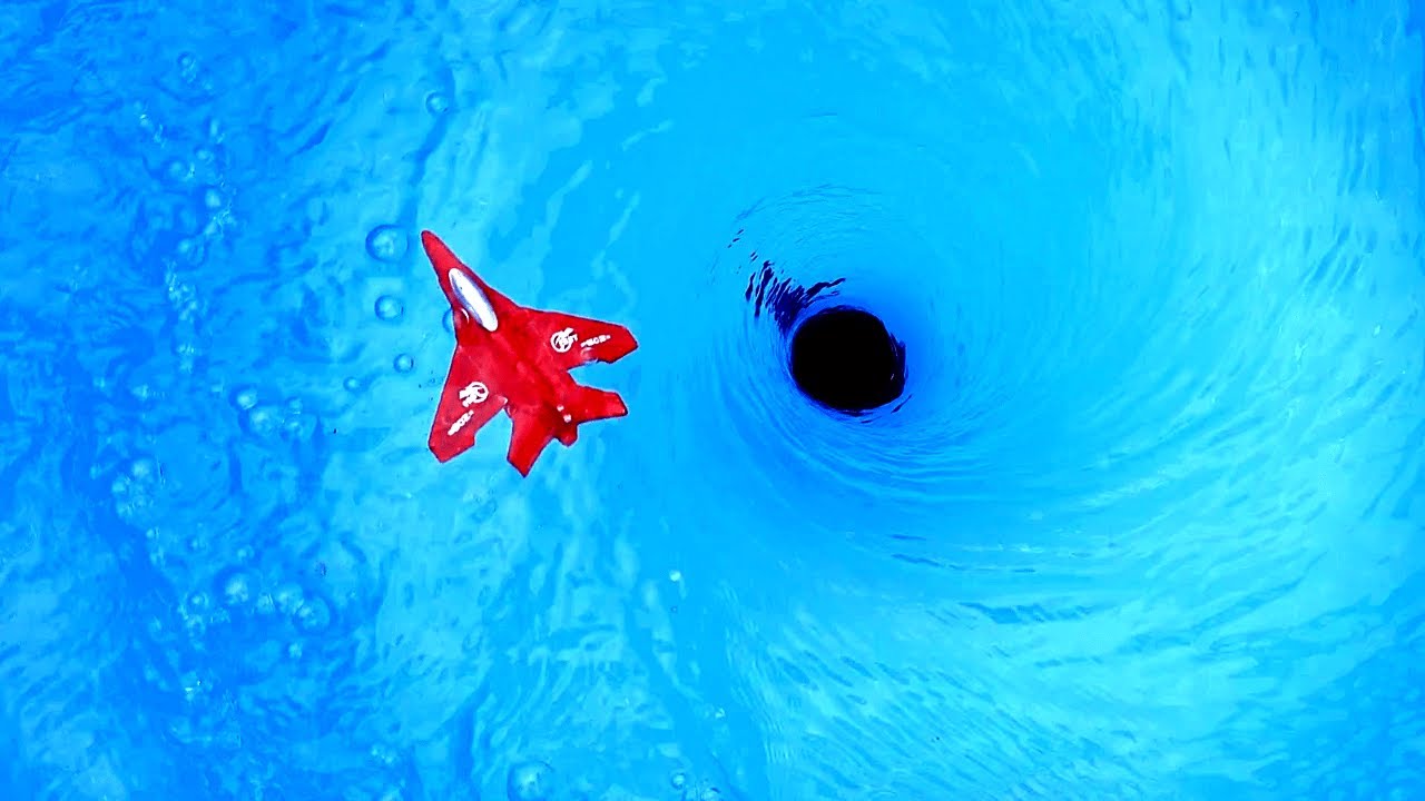 Satisfying whirlpools and PLANE. water vortex. whirlpool experiments ...