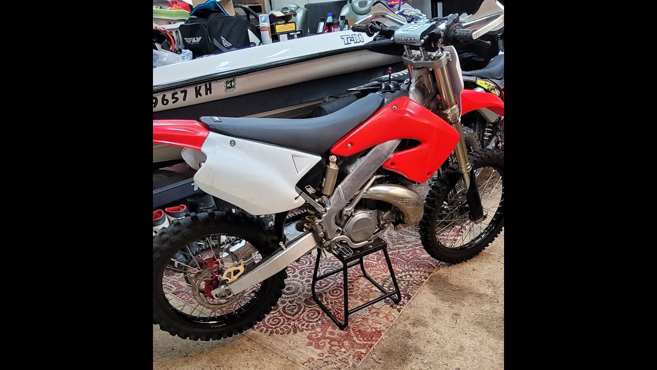 2000 CR250R First Ride - YouTube