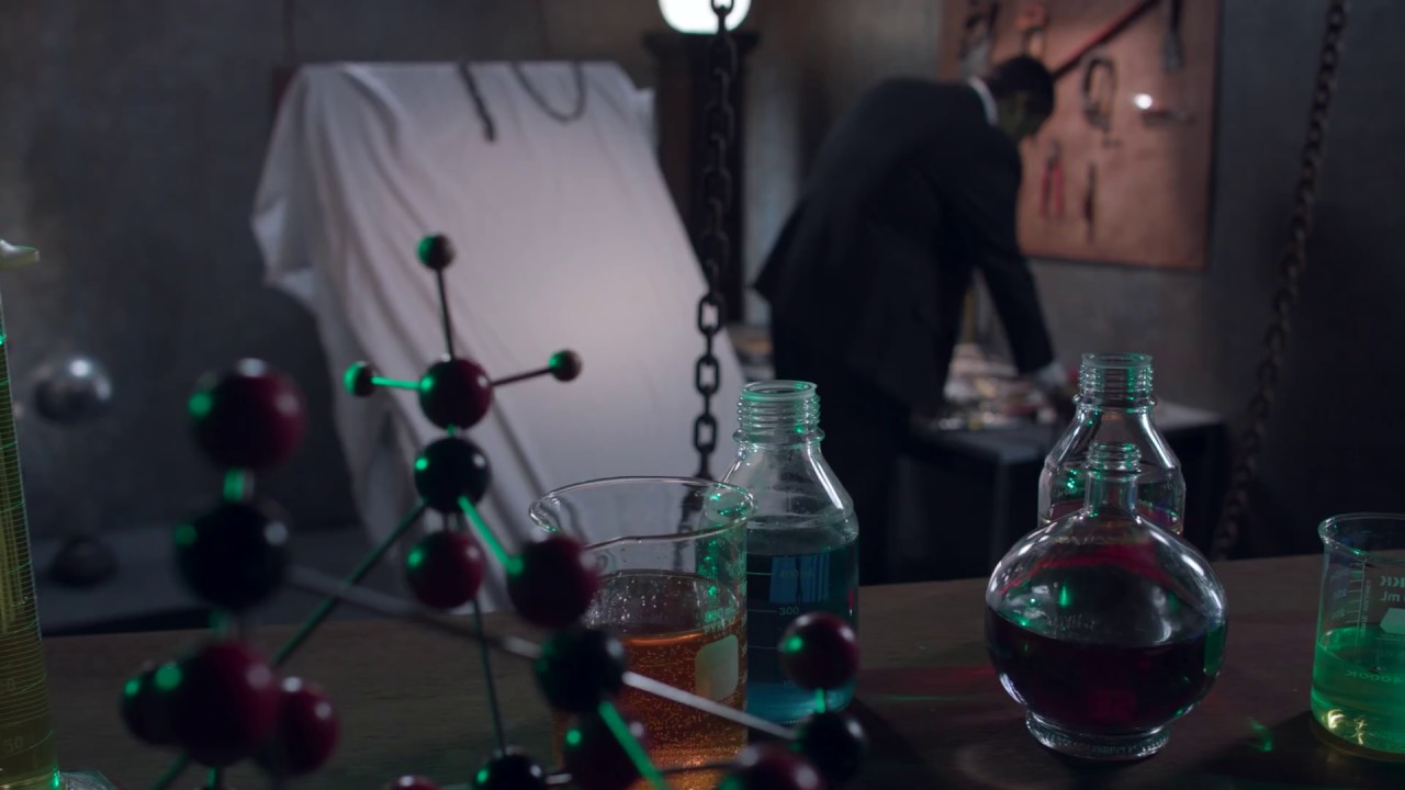 Frankenstein's Lab Set Design and Build - YouTube