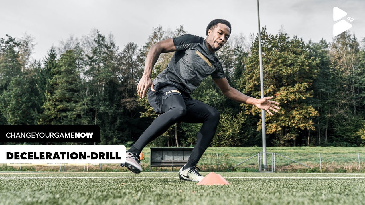 Sprint training in soccer - Deceleration - YouTube