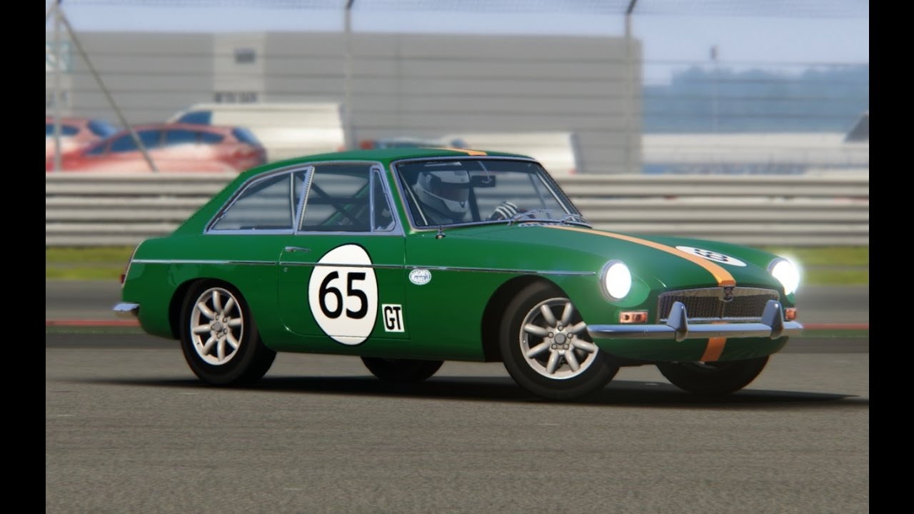 MG MGBGT 1965 Top Gear at Silverstone - YouTube