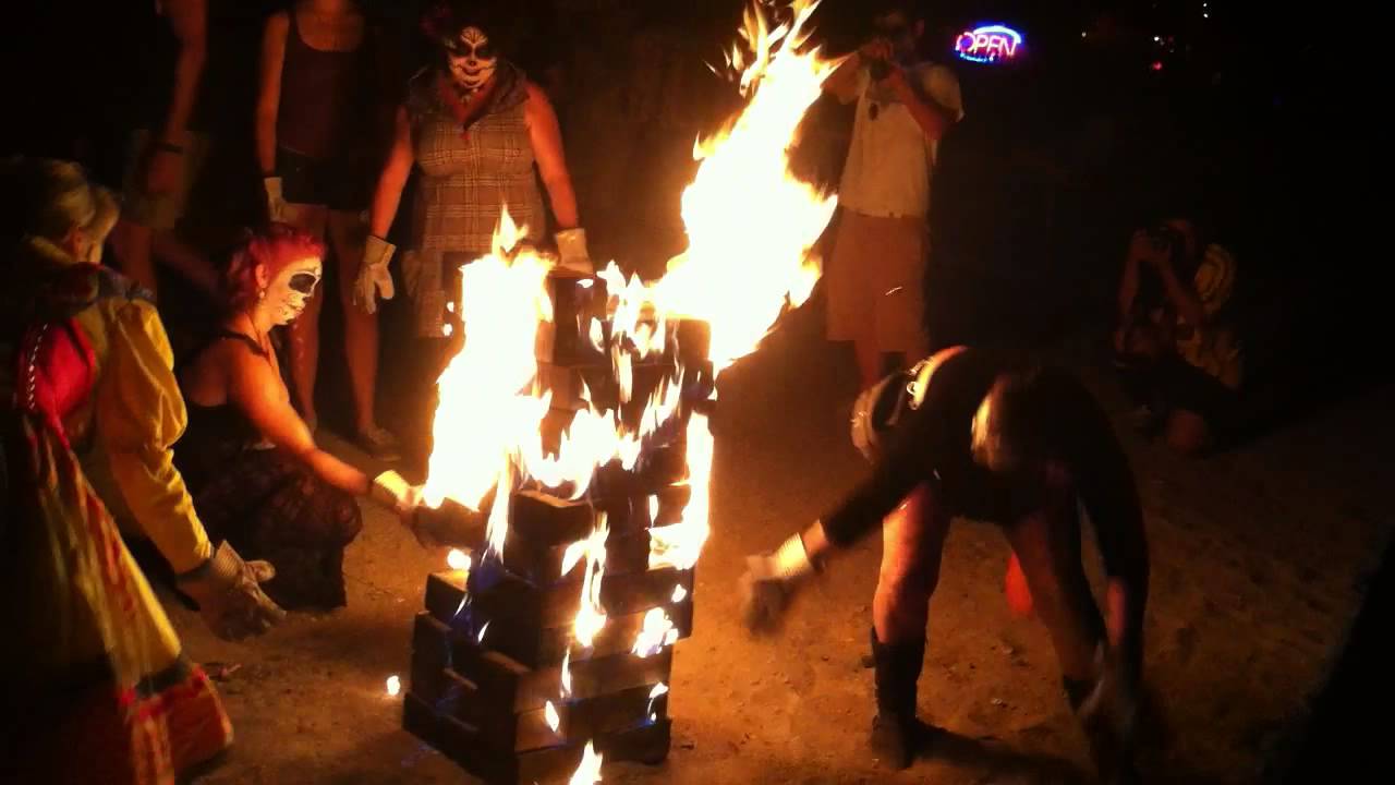 Fire Jenga at Slab City - YouTube