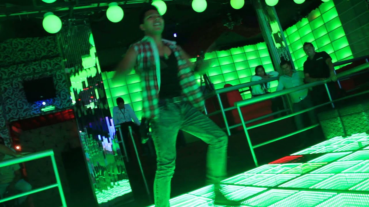 [Pre-debut] 140814 VLOOM VLAD dance performance@MUSGIC RF XS PUEBLA ...
