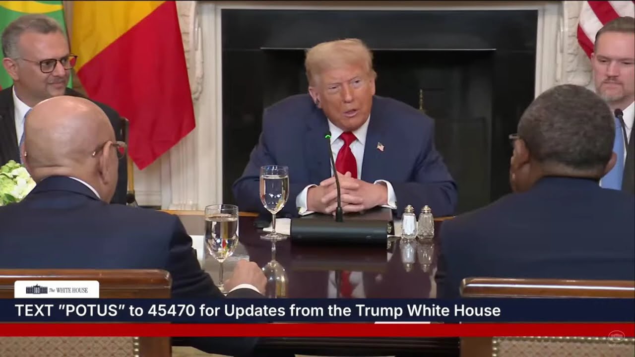 Le Président Bassirou Diomaye Faye et ses collègues rencontrent Donald ...