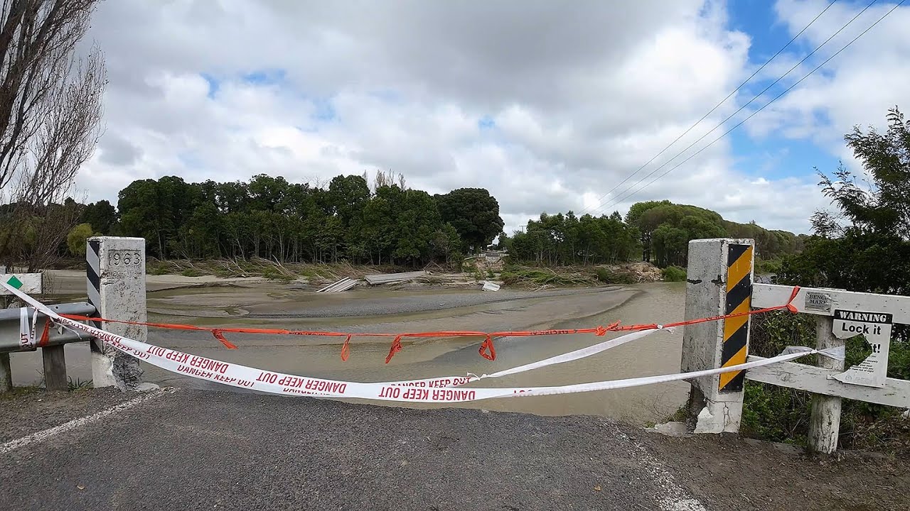 Puketapu Bridge destroyed - YouTube
