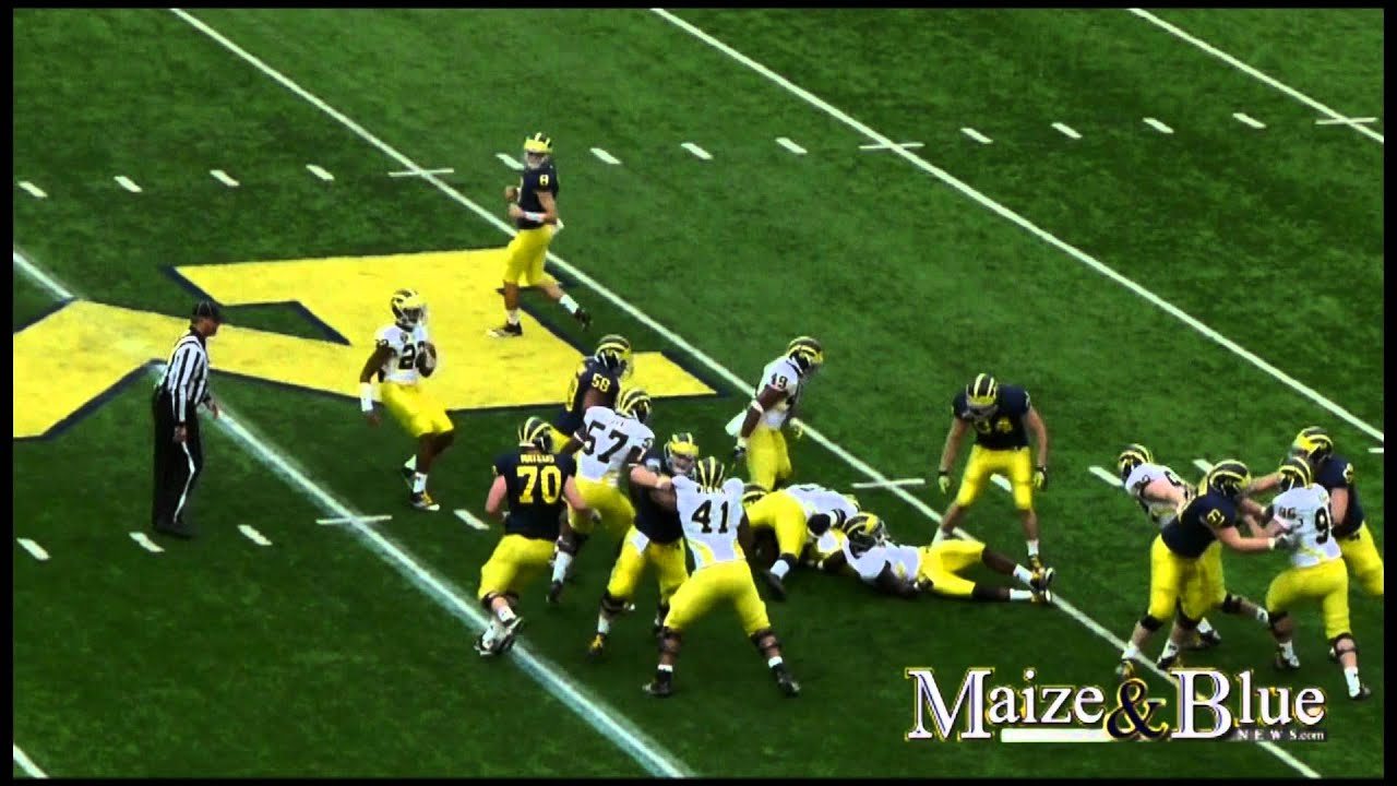 Justice Hayes - every carry - 2012 Michigan Spring Game - YouTube