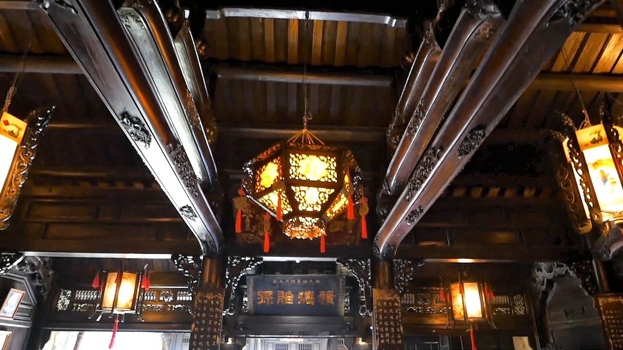 Ancient House of Tan Ky In Hoi An Vietnam - YouTube
