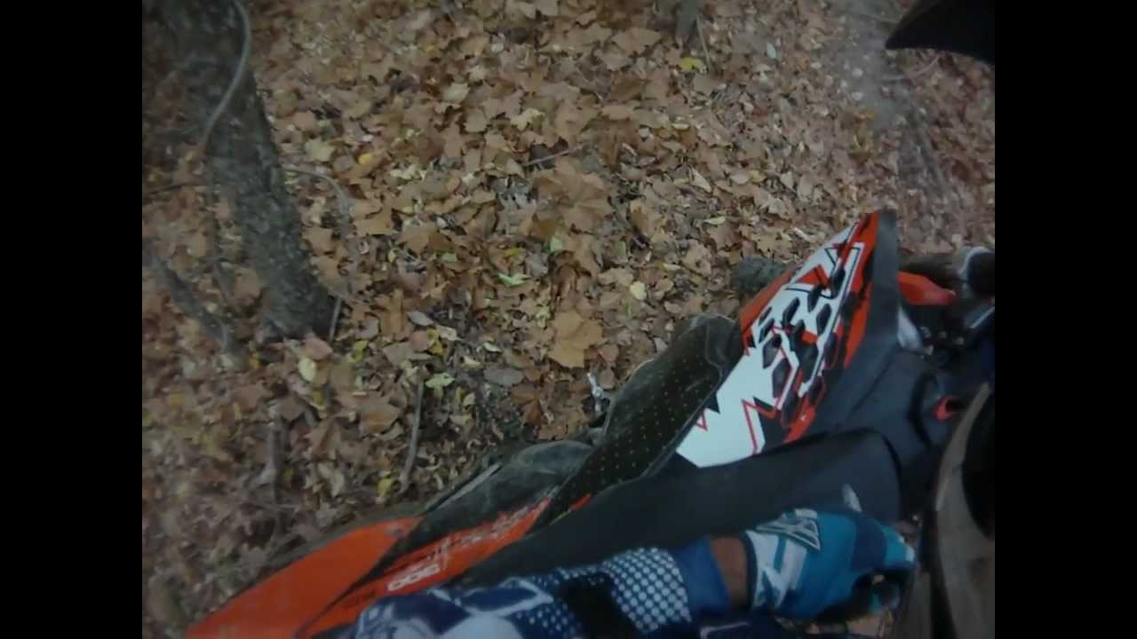 Little Egypt Off Road MC October 27 & 31 ride with several wrecks - YouTube