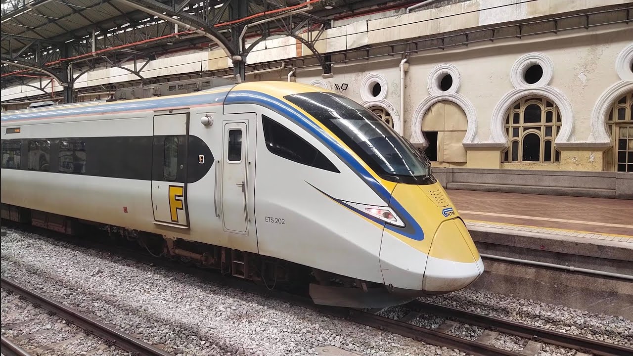 KTM ETS | Class 93 (ETS202) Departing KL Sentral - YouTube